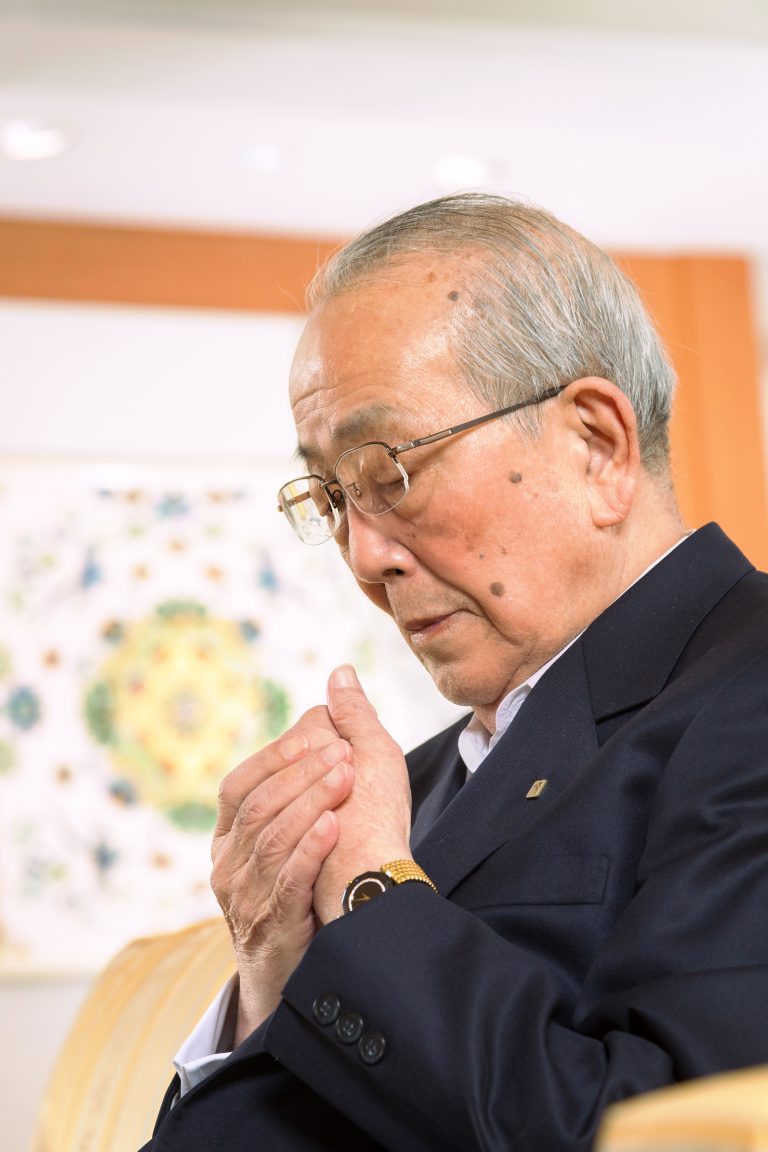 稲盛和夫が即答した「人生で一番大事なもの」｜人間力・仕事力を高めるweb Chichi｜致知出版社